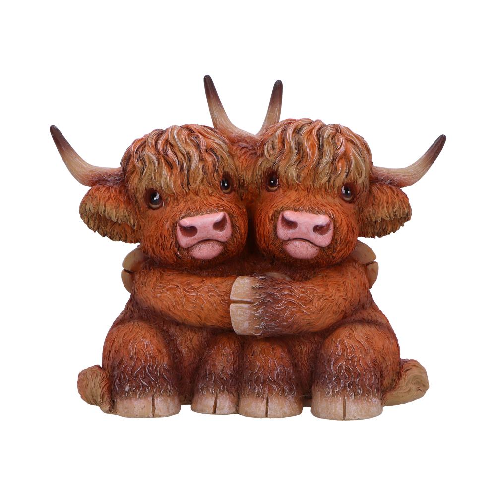 Highland Cow Hug Figurine – The Knights Armoury